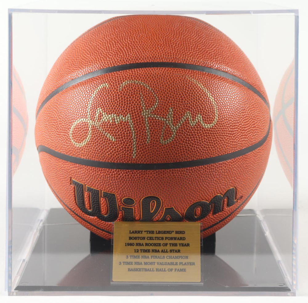 Larry Bird Signed NBA Basketball With Display Case (Beckett) | Pristine ...