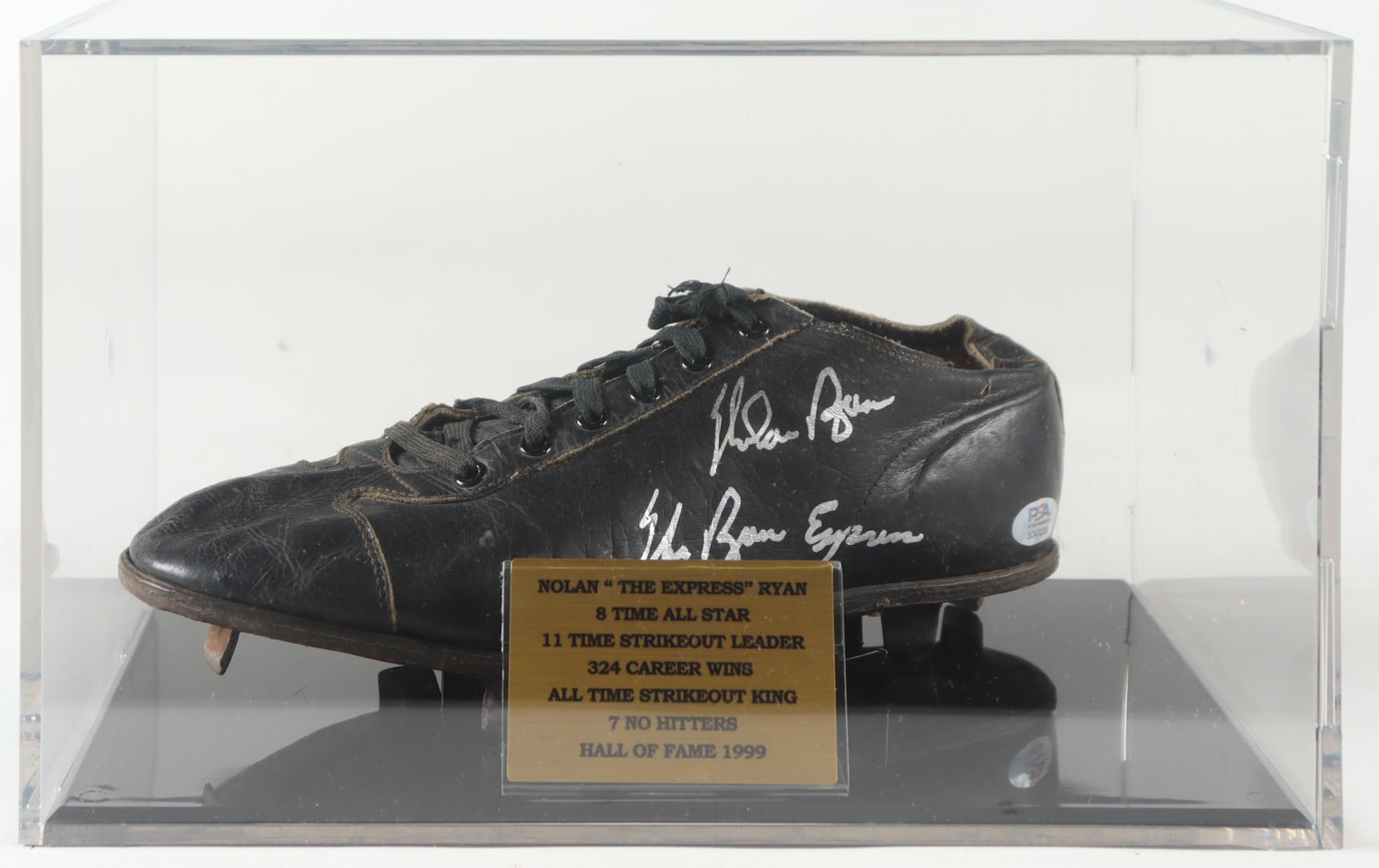 Nolan Ryan Signed Vintage Leather Baseball Cleat With Display Case ...