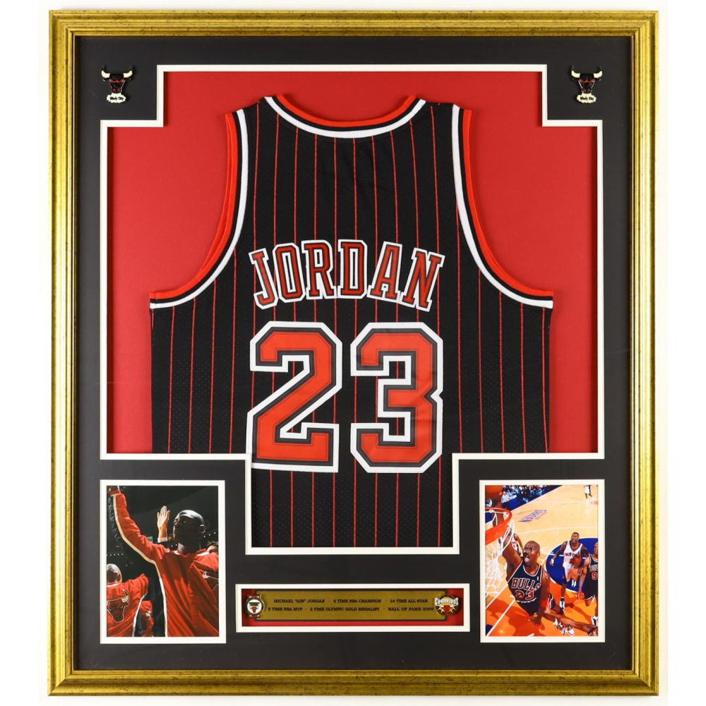 Michael Jordan Custom Framed Jersey Display With (2) Windy City Bulls ...