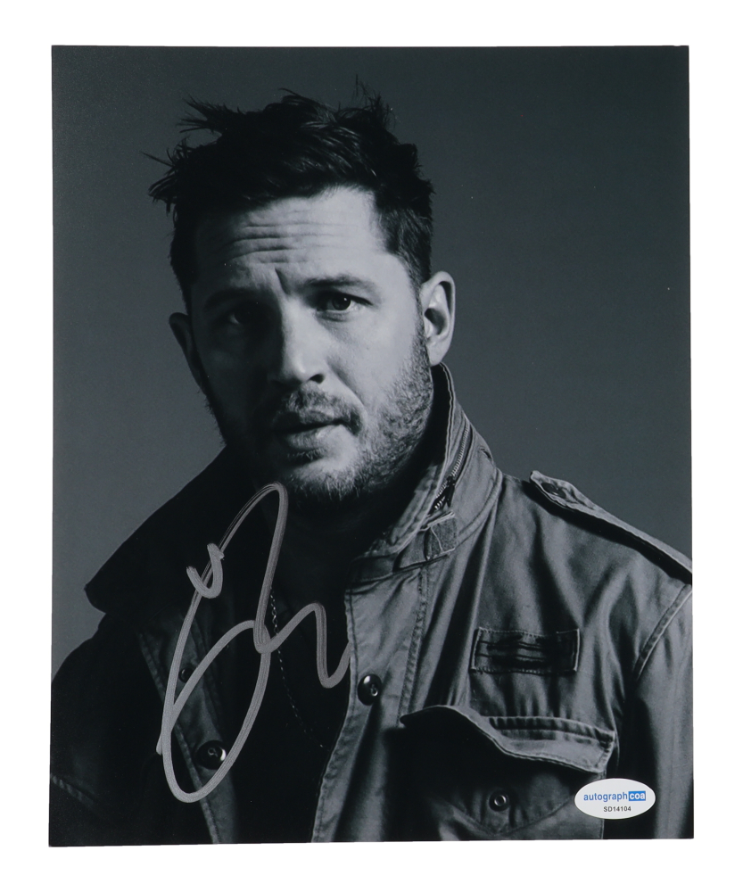 Tom Hardy Signed 8x10 Photo (AutographCOA) | Pristine Auction