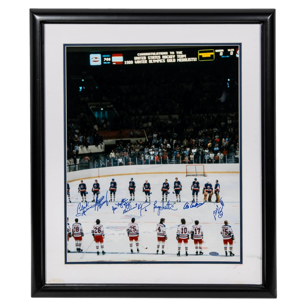1979-80 Islanders Custom Framed Photo Signed By (8) Clark Gillies, Mike ...