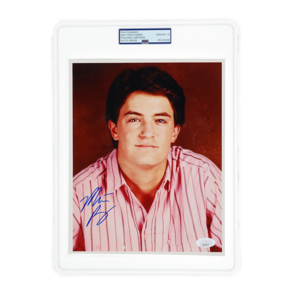 Matthew Perry Signed 8x10 Photo (JSA & PSA | Auto Grade 10) | Pristine ...