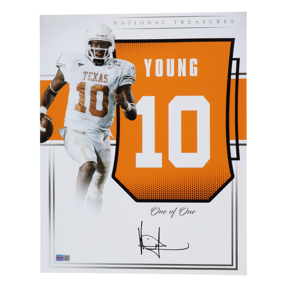 Vince Young Signed Texas Longhorns 16x20 Photo (PIA) | Pristine Auction