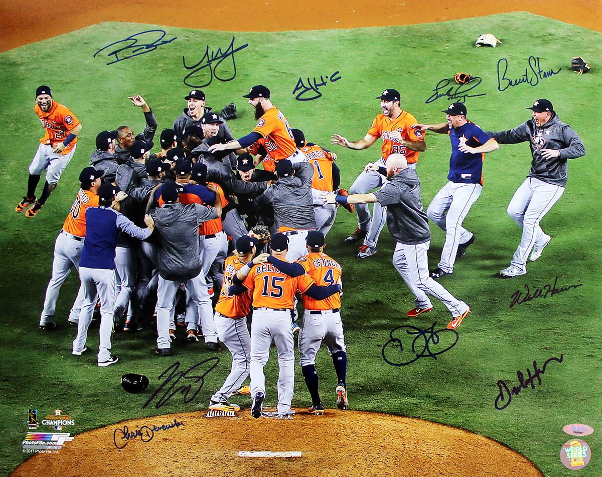 2017 Astros World Series Champions 16x20 Photo Team-Signed By (10) with ...