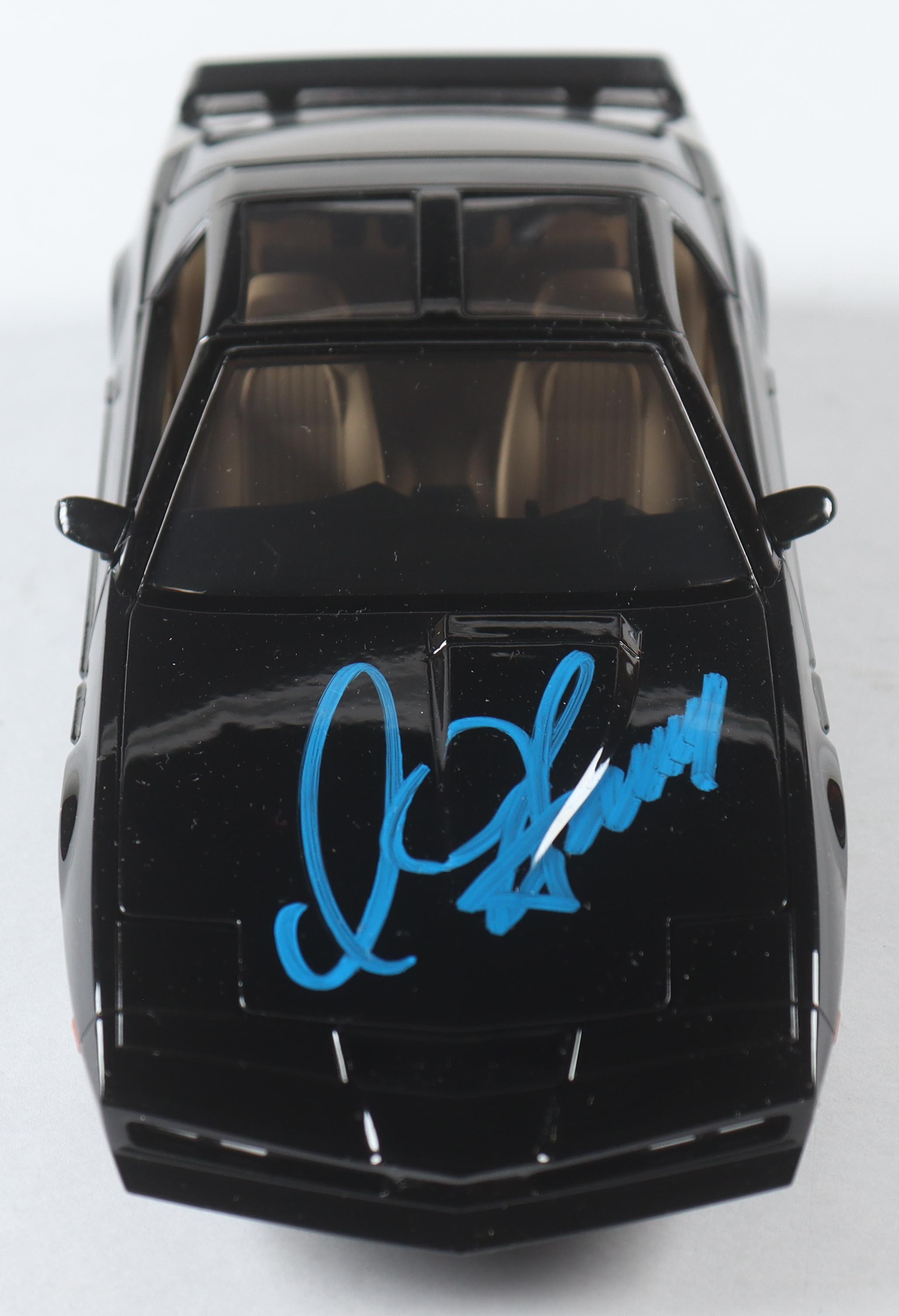 David Hasselhoff Signed "Knight Rider" 1:24 Diecast Car (Beckett ...