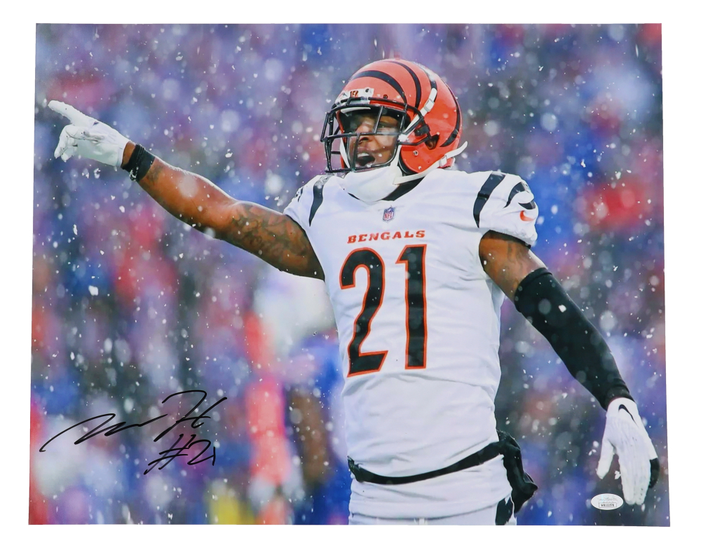 Mike Hilton Signed Bengals 16x20 Photo (JSA) | Pristine Auction