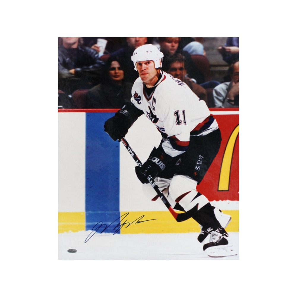 Mark Messier Signed Canucks 16x20 Photo (Steiner) | Pristine Auction