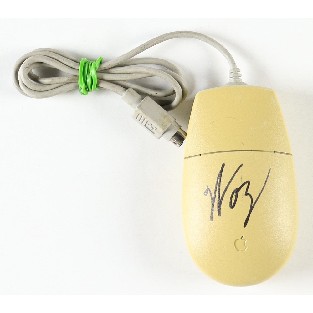 Steve Wozniak Signed Vintage Apple Computer Mouse (PSA) | Pristine Auction