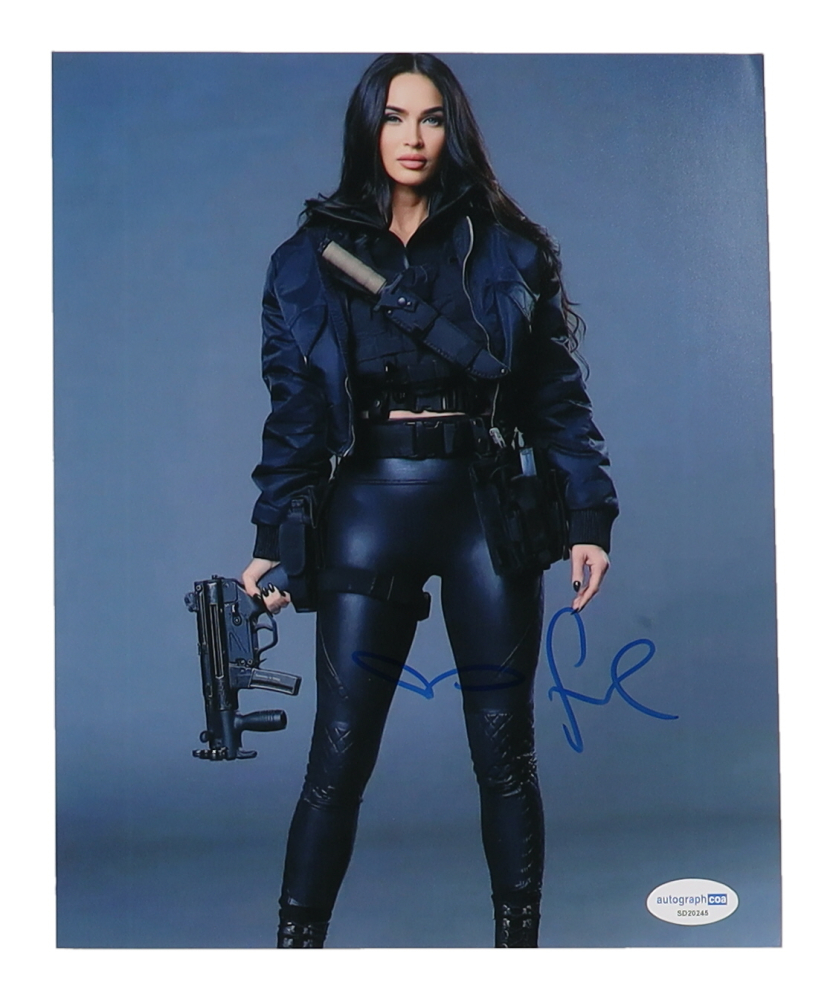 Megan Fox Signed "Expend4bles" 8x10 Photo (ACOA) | Pristine Auction