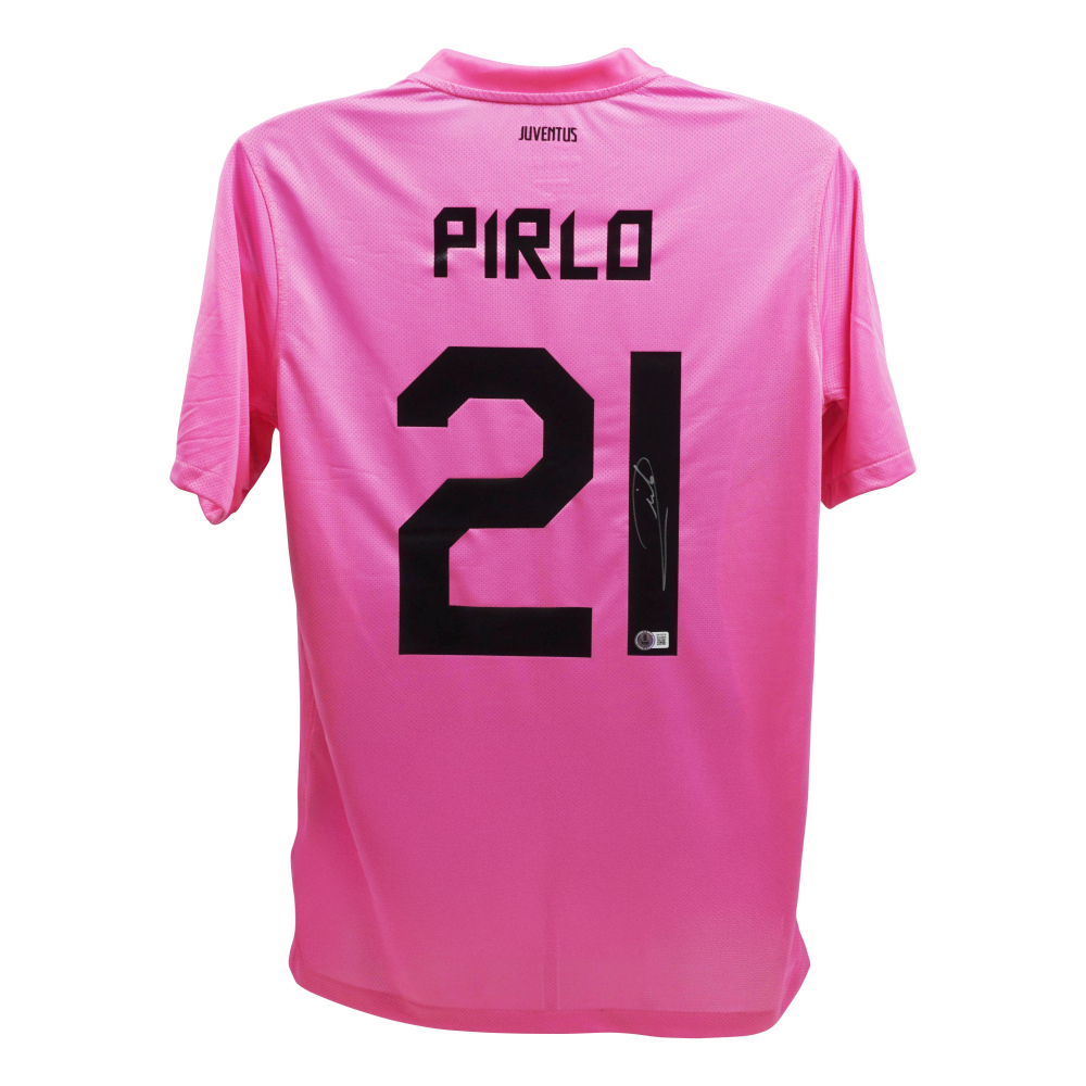 Andrea Pirlo Signed Juventus Jersey (Beckett) | Pristine Auction