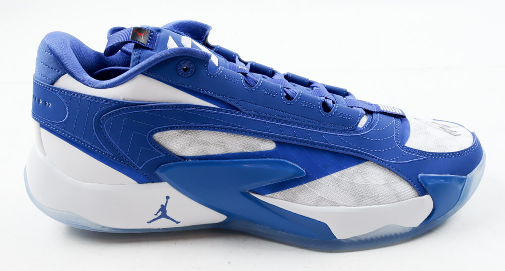 Luka Doncic Signed Air Jordan Basketball Shoe (PSA) | Pristine Auction