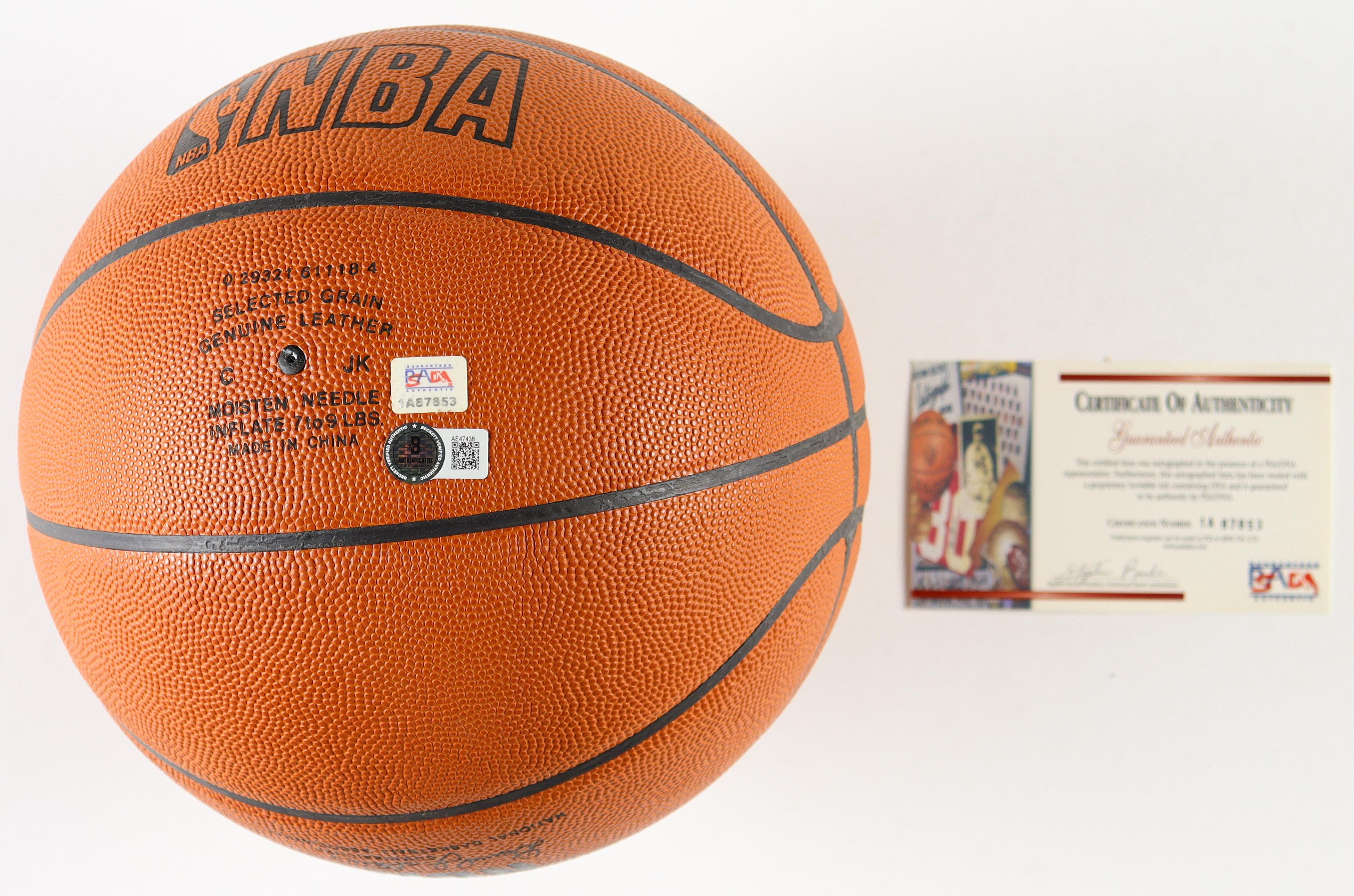 Kobe Bryant Signed 2001 Finals Logo Spalding Official NBA Game Ball ...