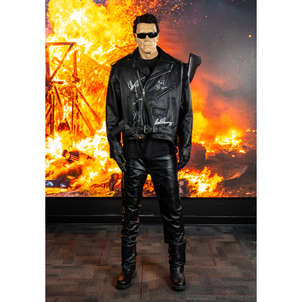 "The Terminator 2" T-800 Life-Size Mannequin with Cast-Signed Jacket ...