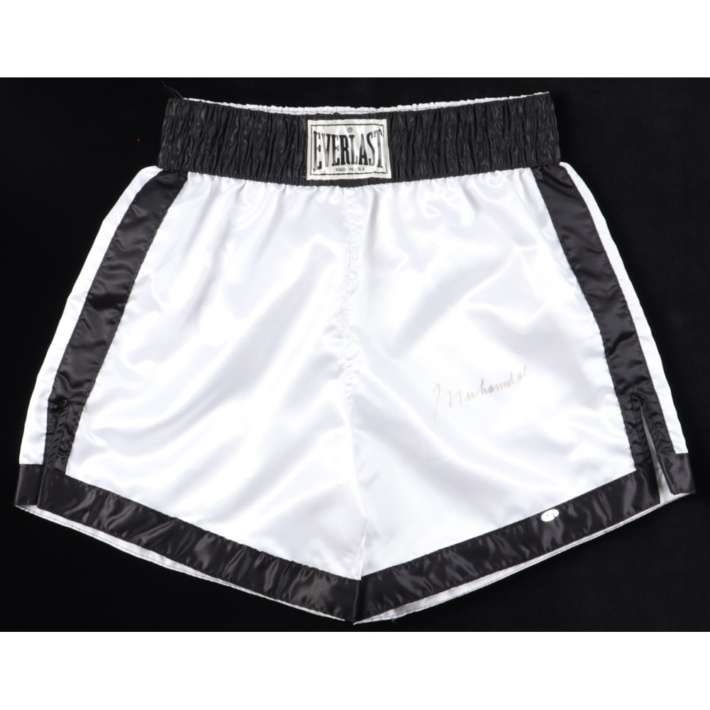 Muhammad Ali Signed Everlast Boxing Trunks (PSA & Steiner) | Pristine ...