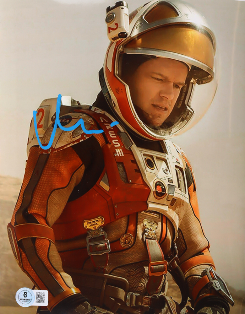 Matt Damon Signed "The Martian" 8x10 Photo (Beckett) | Pristine Auction