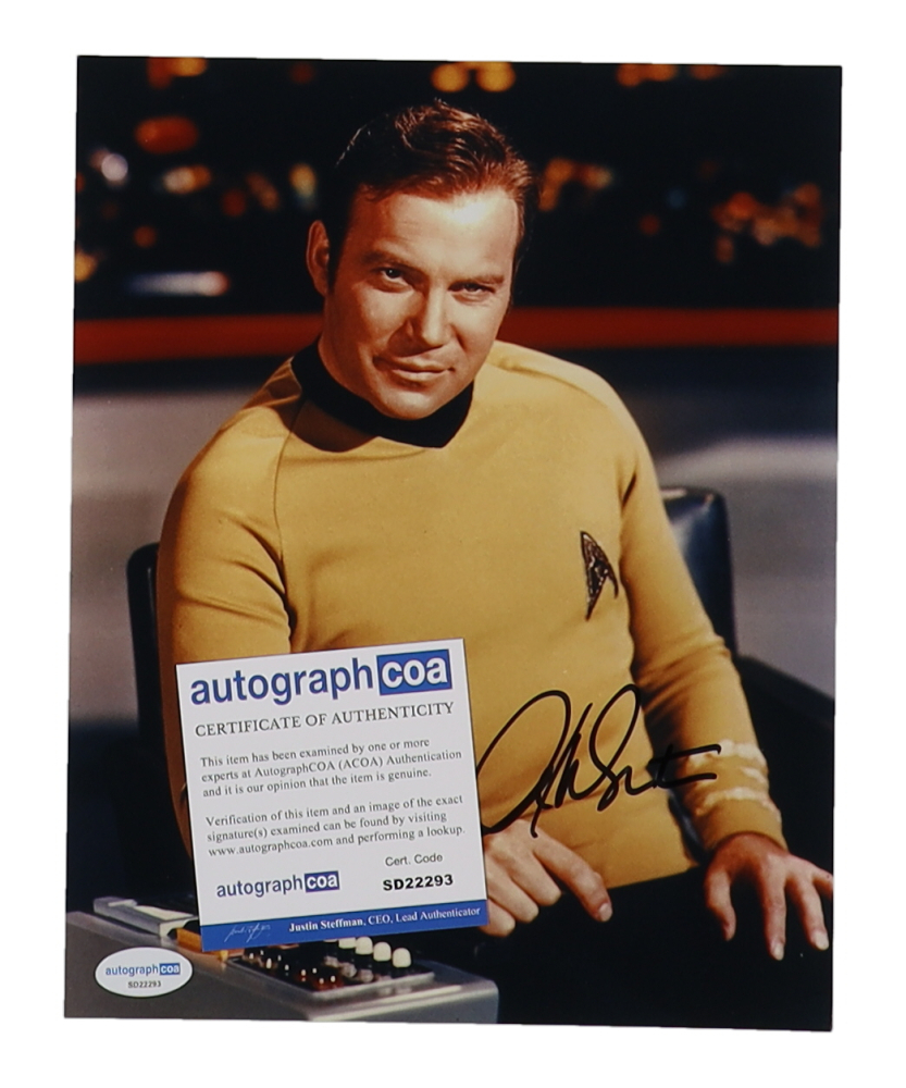 William Shatner Signed "Star Trek" 8x10 Photo (AutographCOA) | Pristine ...