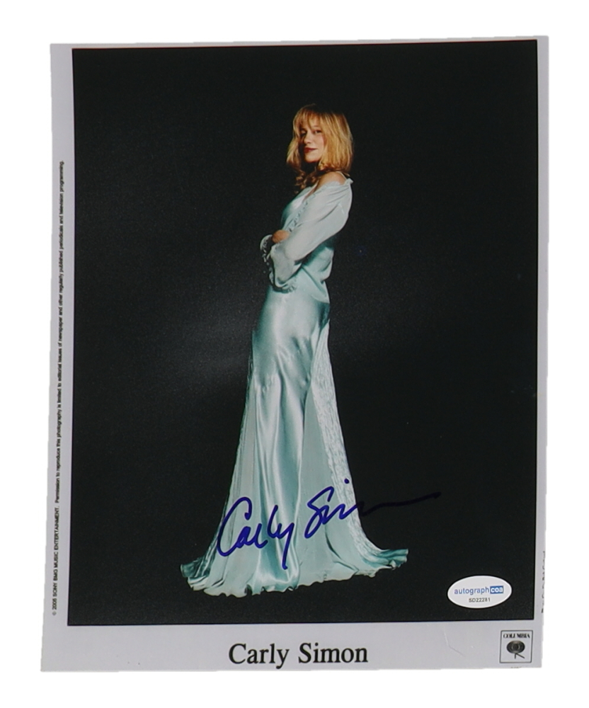 Carly Simon Signed 8x10 Photo (AutographCOA) | Pristine Auction
