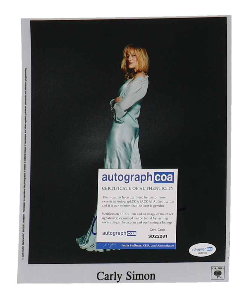 Carly Simon Signed 8x10 Photo (AutographCOA) | Pristine Auction