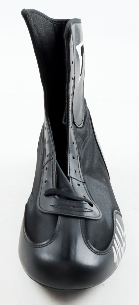 Mike Tyson Signed Title Boxing Boot (Beckett & Tyson) | Pristine Auction
