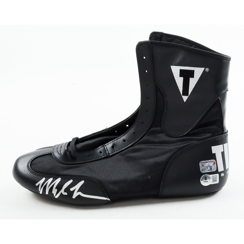 Mike Tyson Signed Title Boxing Boot (Beckett & Tyson) | Pristine Auction