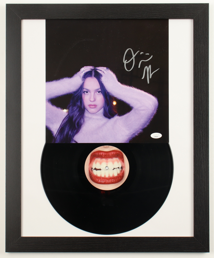 Olivia Rodrigo Signed "GUTS" Custom Framed Record Album Sleeve Display ...