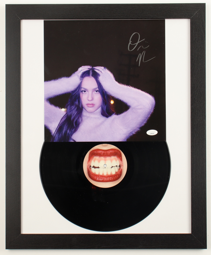 Olivia Rodrigo Signed "GUTS" Custom Framed Record Album Sleeve Display ...