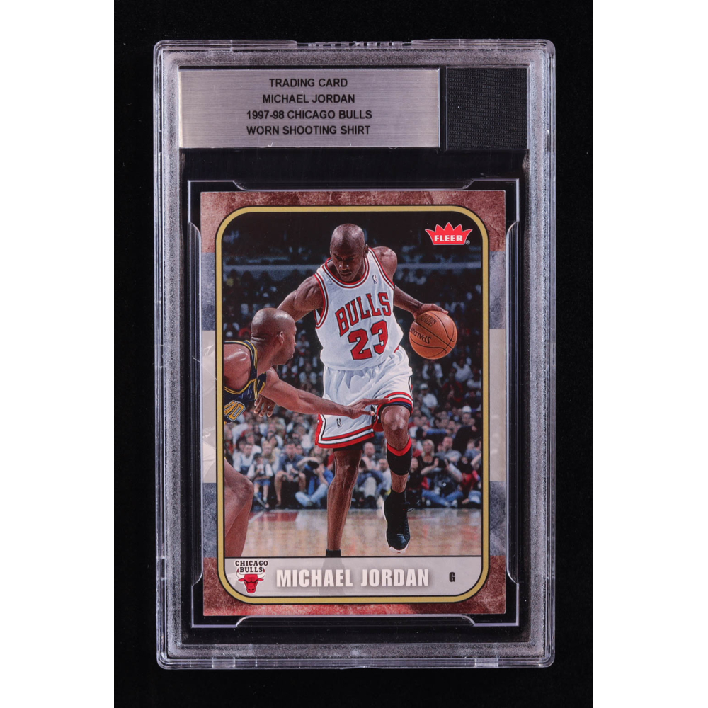 Michael Jordan 2007 Fleer Michael Jordan #83 with Worn Shooting Shirt ...