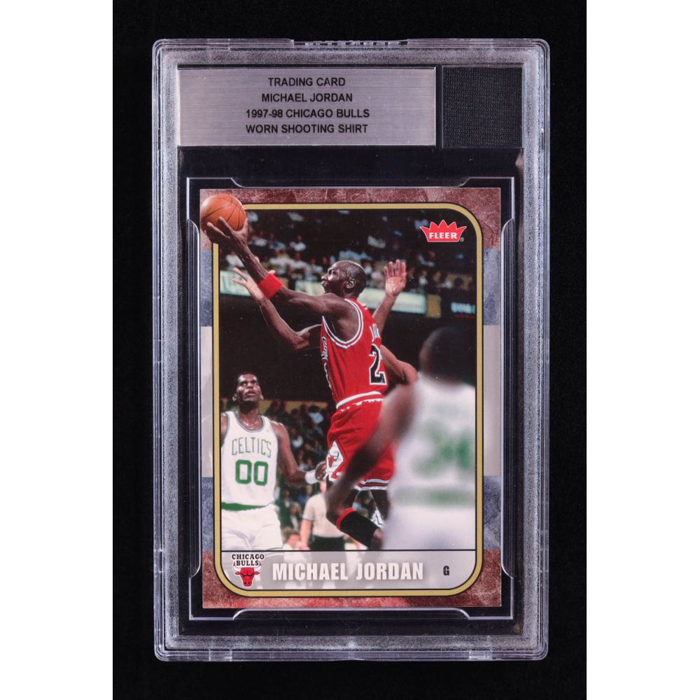 Michael Jordan 2007 Fleer Michael Jordan #52 with Worn Shooting Shirt ...