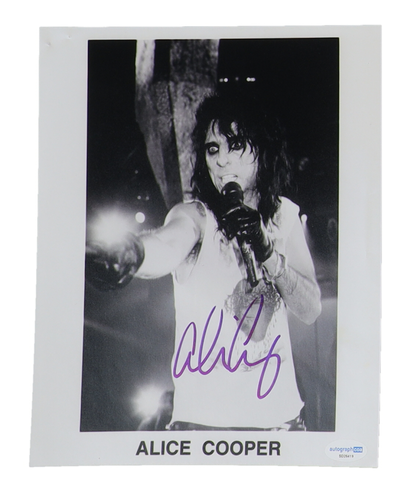 Alice Cooper Signed 8x10 Photo (ACOA) | Pristine Auction