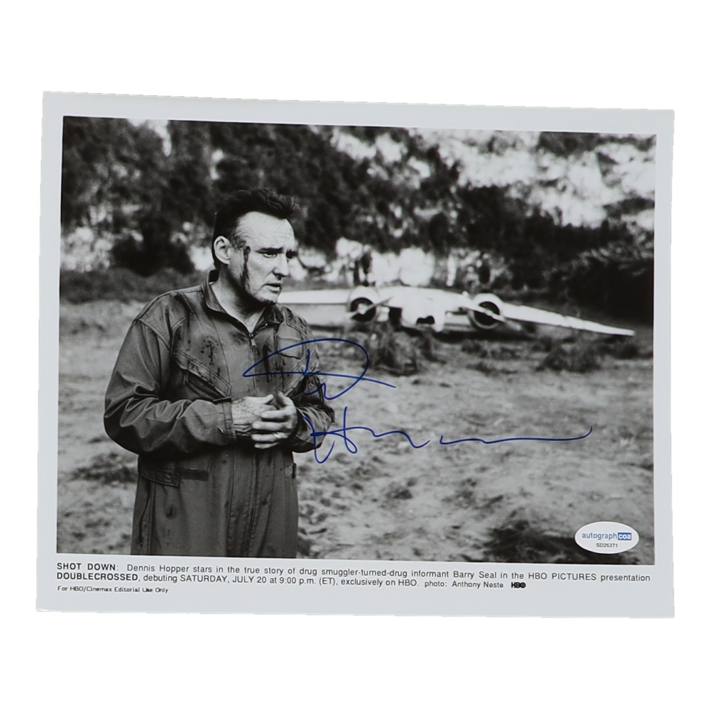 Dennis Hopper Signed "Doublecrossed" 8x10 Photo (ACOA) | Pristine Auction