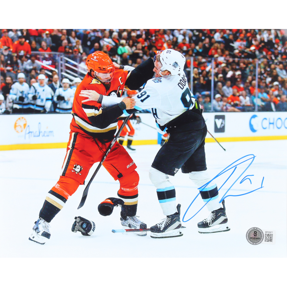 Josh Doan Signed Utah Hockey Club 8x10 Photo (Beckett) | Pristine Auction