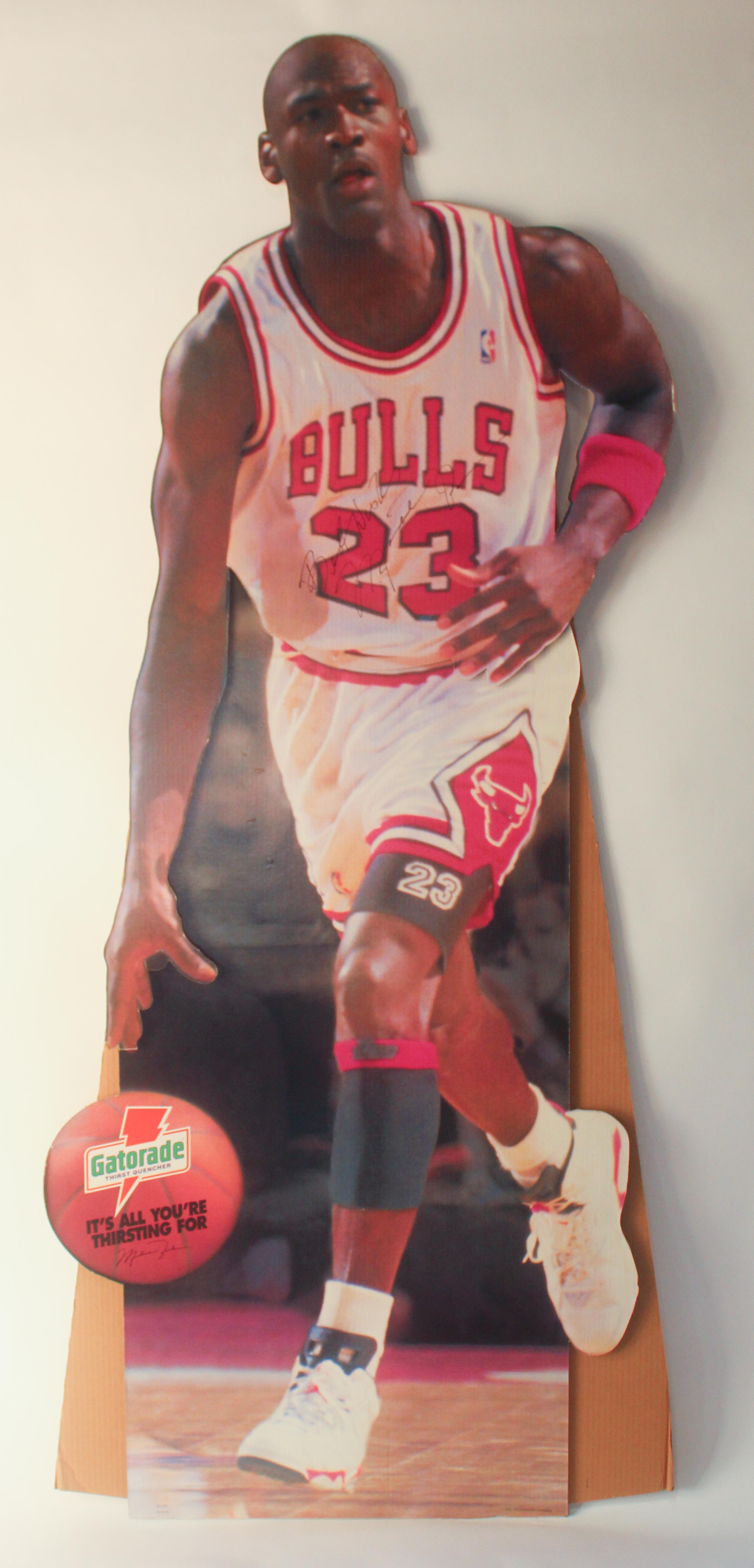 Michael Jordan Signed Bulls "Gatorade" Full-Size Vintage Cardboard ...
