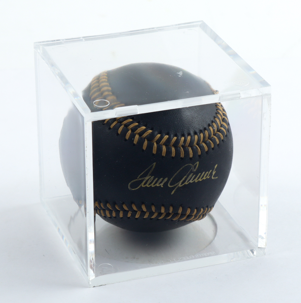 Tom Seaver Signed Black Leather Gold Signature Series Baseball (Beckett ...