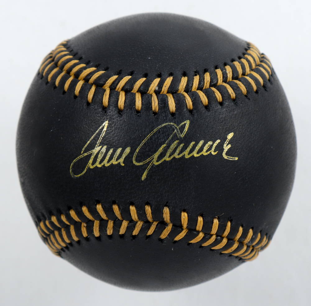 Tom Seaver Signed Black Leather Gold Signature Series Baseball (Beckett ...