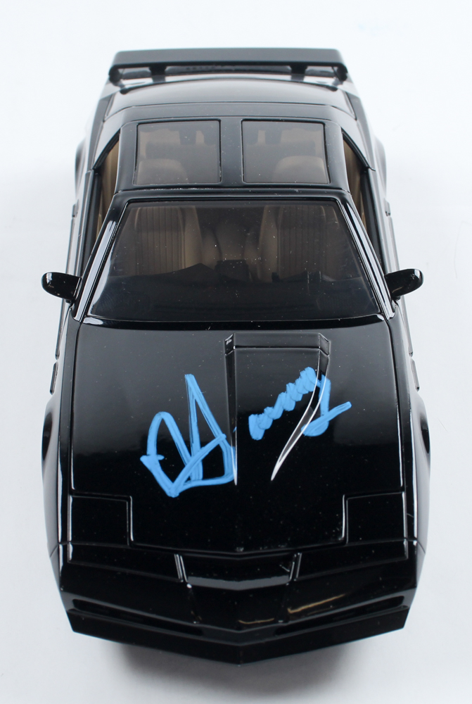 David Hasselhoff Signed "Knight Rider" 1:24 Diecast Car (Beckett ...