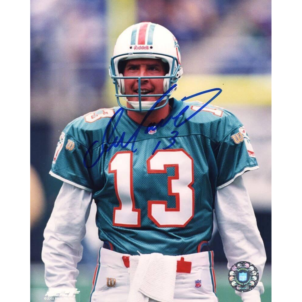Dan Marino Signed Dolphins 8x10 Photo (Schwartz) | Pristine Auction