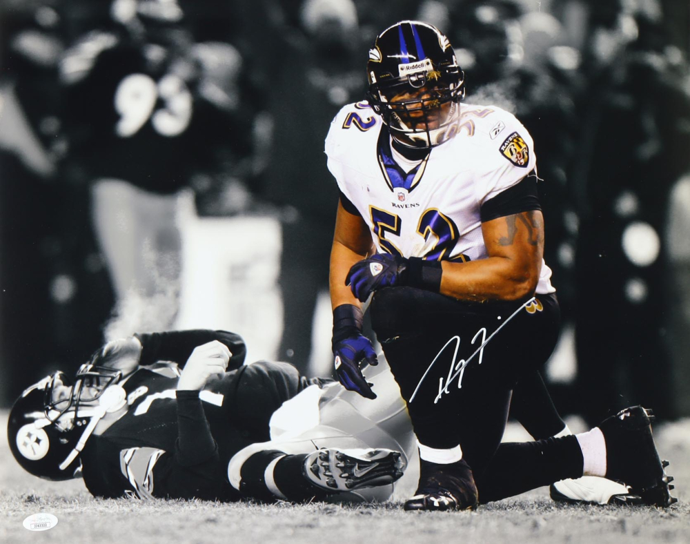 Ray Lewis Signed Ravens 16x20 Photo (JSA) | Pristine Auction