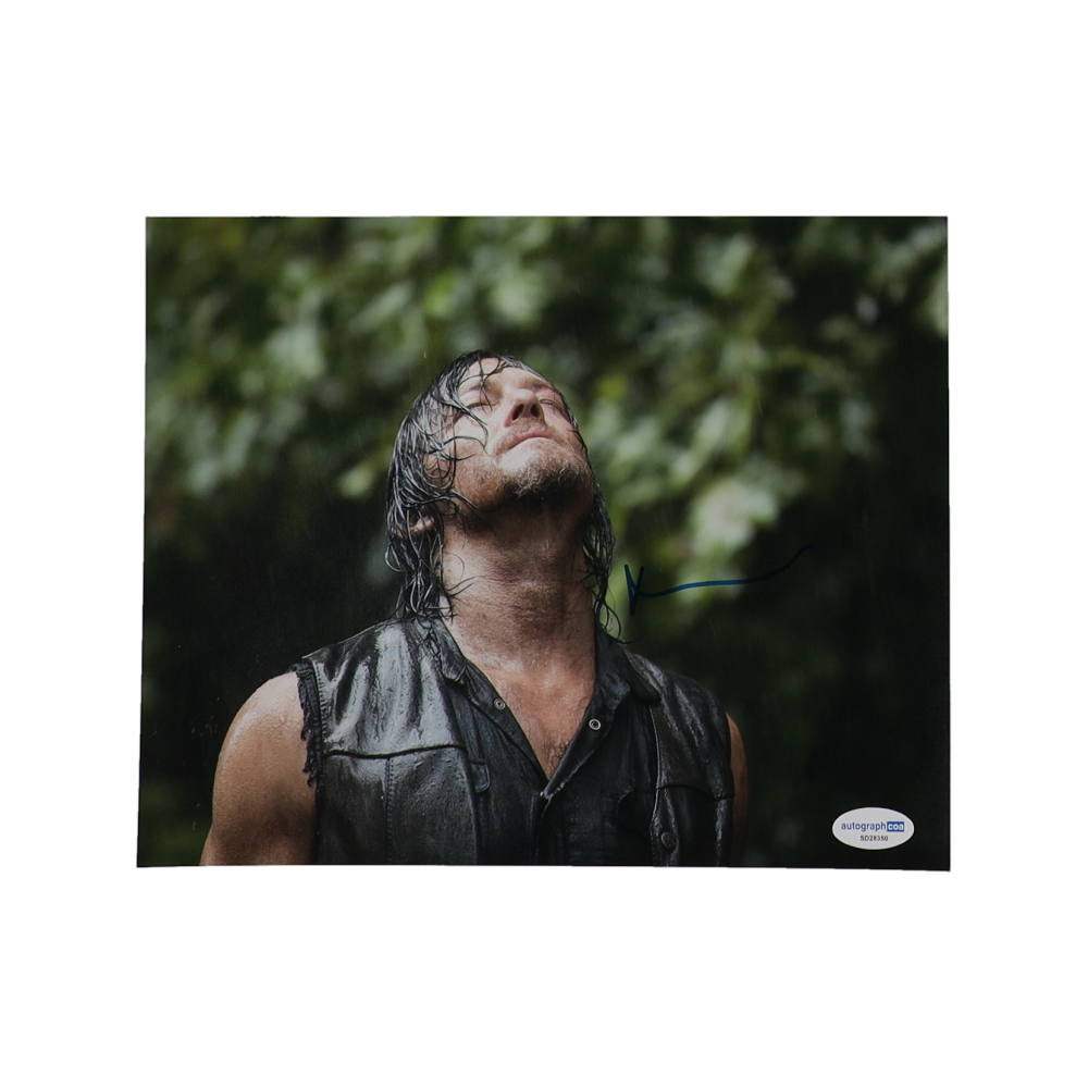 Norman Reedus Signed "The Walking Dead" 8x10 Photo (AutographCOA ...