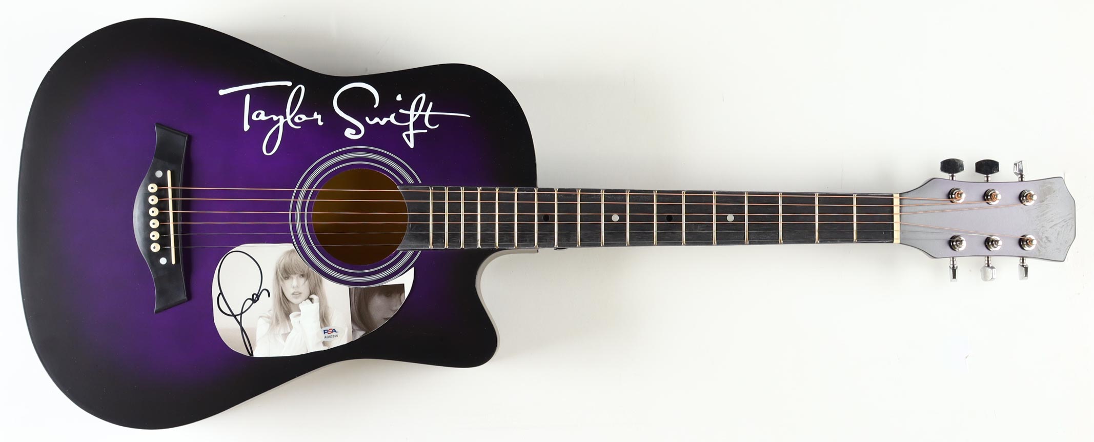 Taylor Swift Signed 38" Acoustic Guitar (PSA) | Pristine Auction
