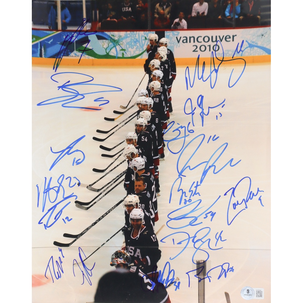 2010 USA Hockey Team-Signed 11x14 Photo By (18) Including Brian ...