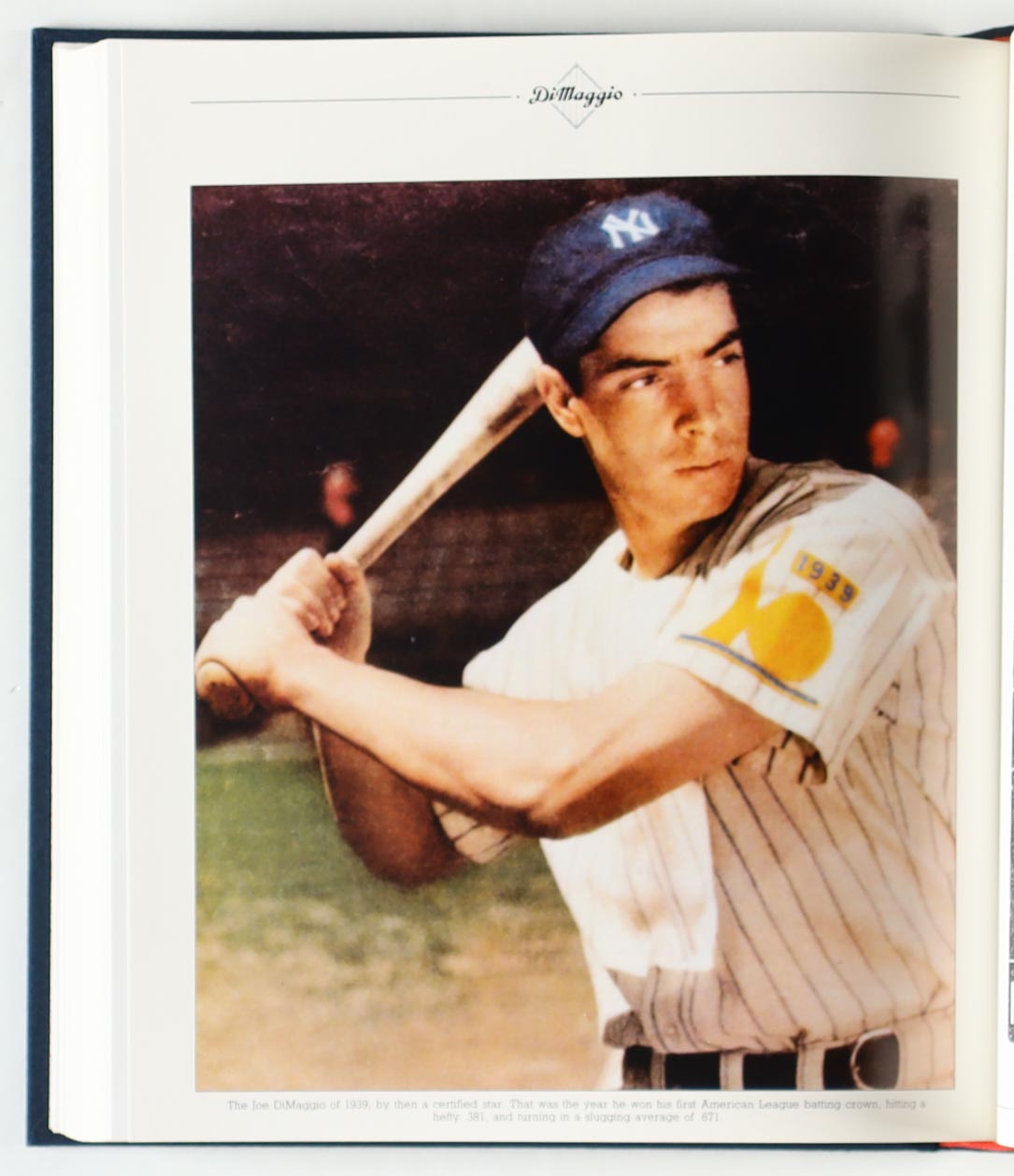 Joe DiMaggio Signed "The DiMaggio Albums" Hardcover Book (Beckett ...