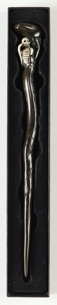 Official "Harry Potter" Rowan Prop Wand | Pristine Auction