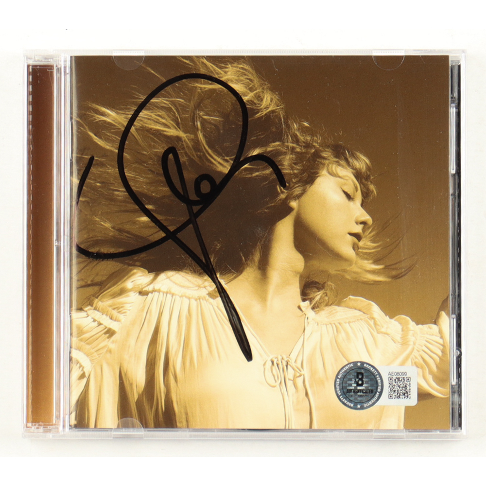Taylor Swift Signed "Fearless (Taylor's Version)" CD Album Insert ...