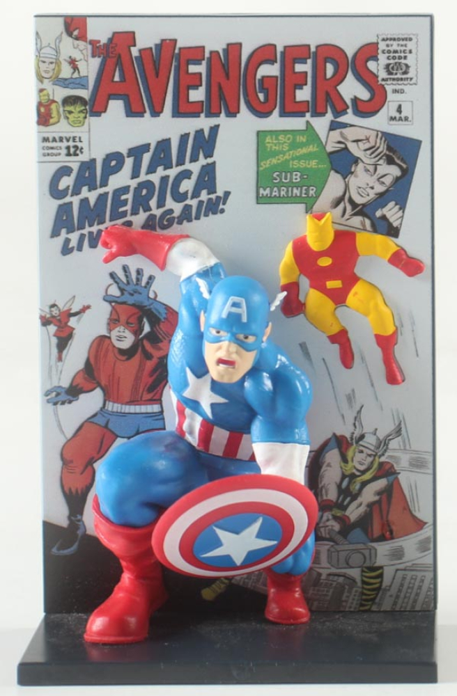 Captain America Lootcrate "The Avengers" Marvel Exclusive 3-D Comic ...