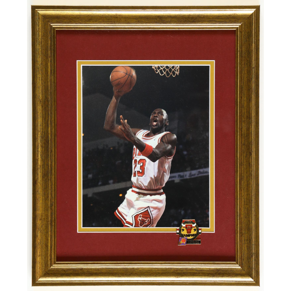 Michael Jordan Custom Framed Photo With Pin | Pristine Auction