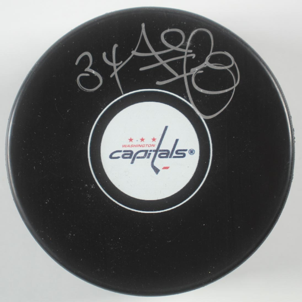 Al Iafrate Signed Capitals Logo Hockey Puck (Premium Autographs ...