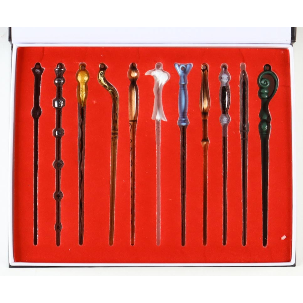Official "Harry Potter" (11) Piece 5" Wand Set | Pristine Auction