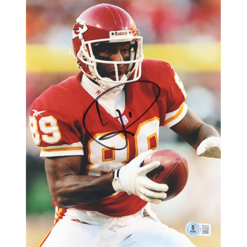 Andre Rison Signed Chiefs 8x10 Photo (Beckett) | Pristine Auction