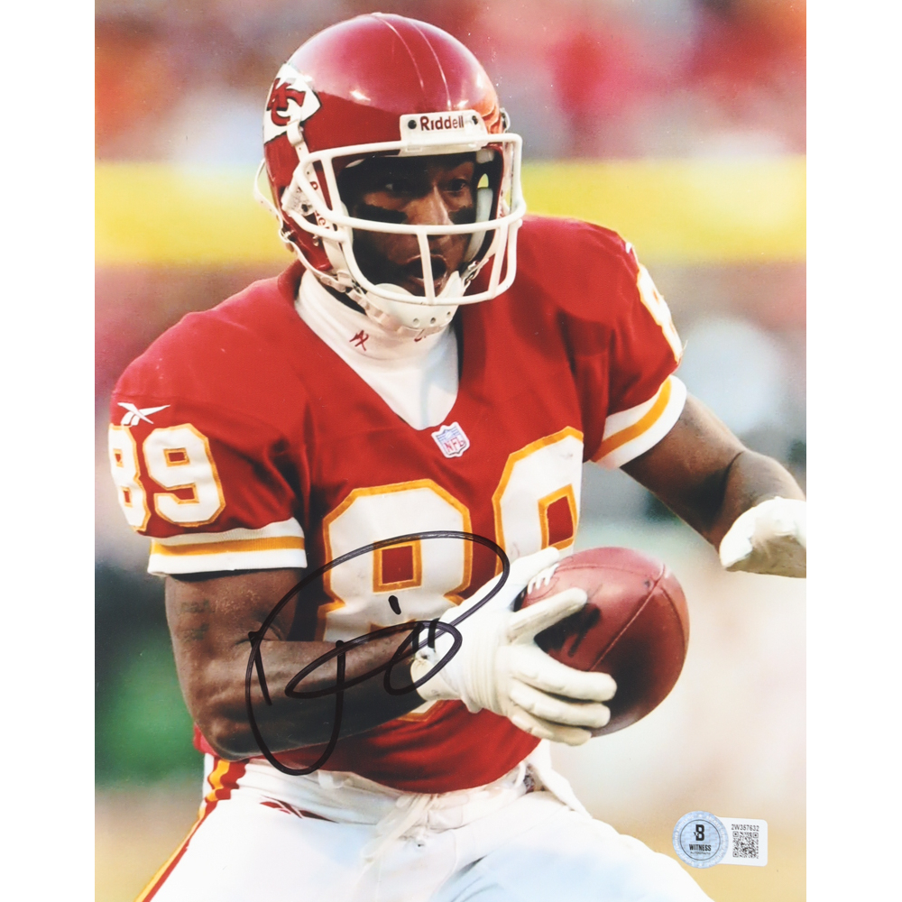 Andre Rison Signed Chiefs 8x10 Photo (Beckett) | Pristine Auction