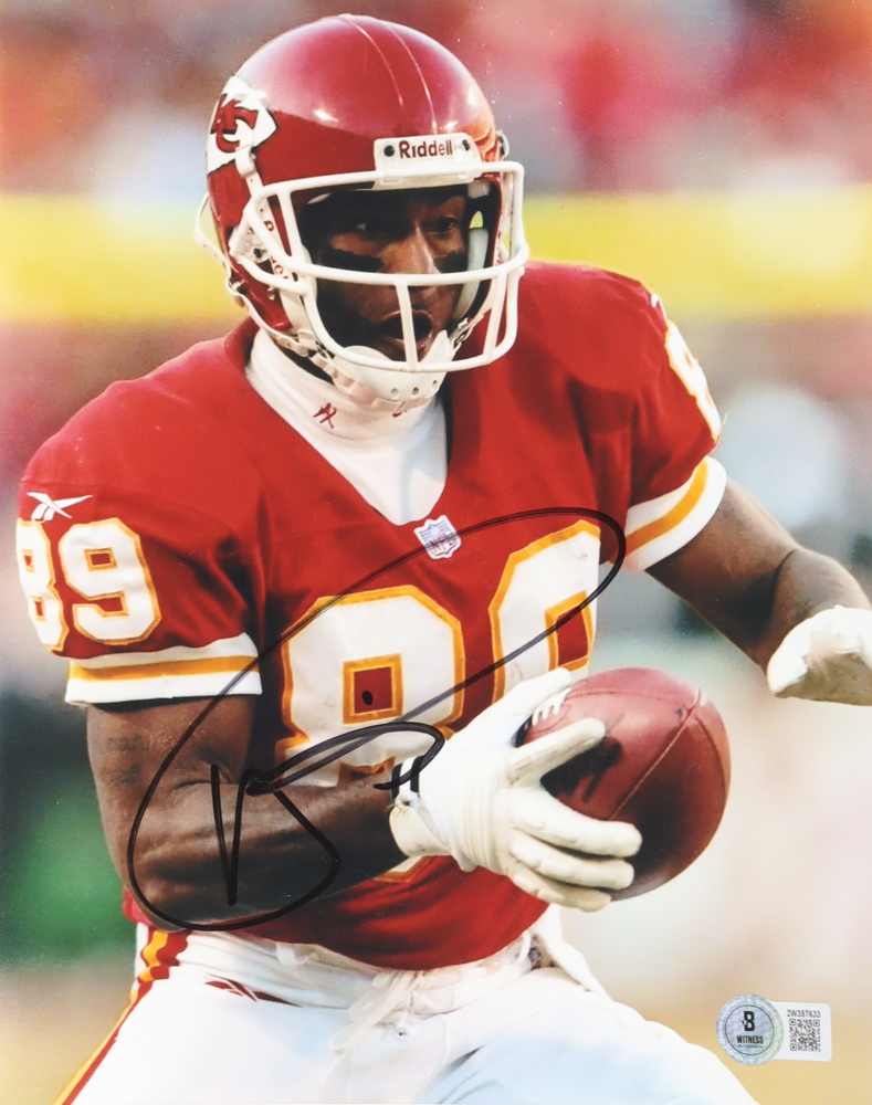Andre Rison Signed Chiefs 8x10 Photo (Beckett) | Pristine Auction